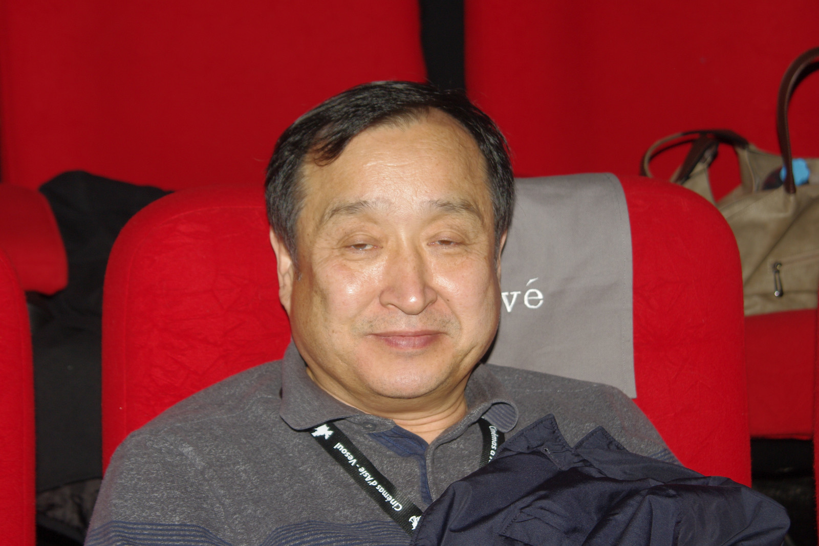 أعلى 9 "يوتيوبرز" حصولاً على الأموال في العالم | الرجل